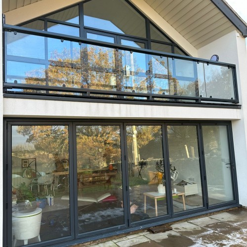 Parapet Cavity Wall Glass Balustrade | Flat Roof Balcony