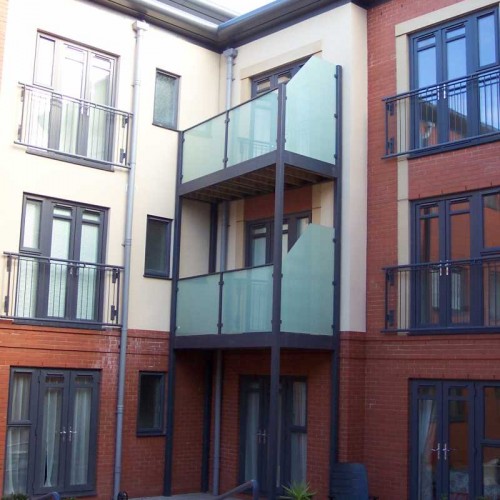 10mm Frosted Toughened Glass | UK Privacy - Dio-Met