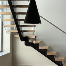 DioMet Steel Spine Floating Staircases - UK Made with Solid Oak Treads