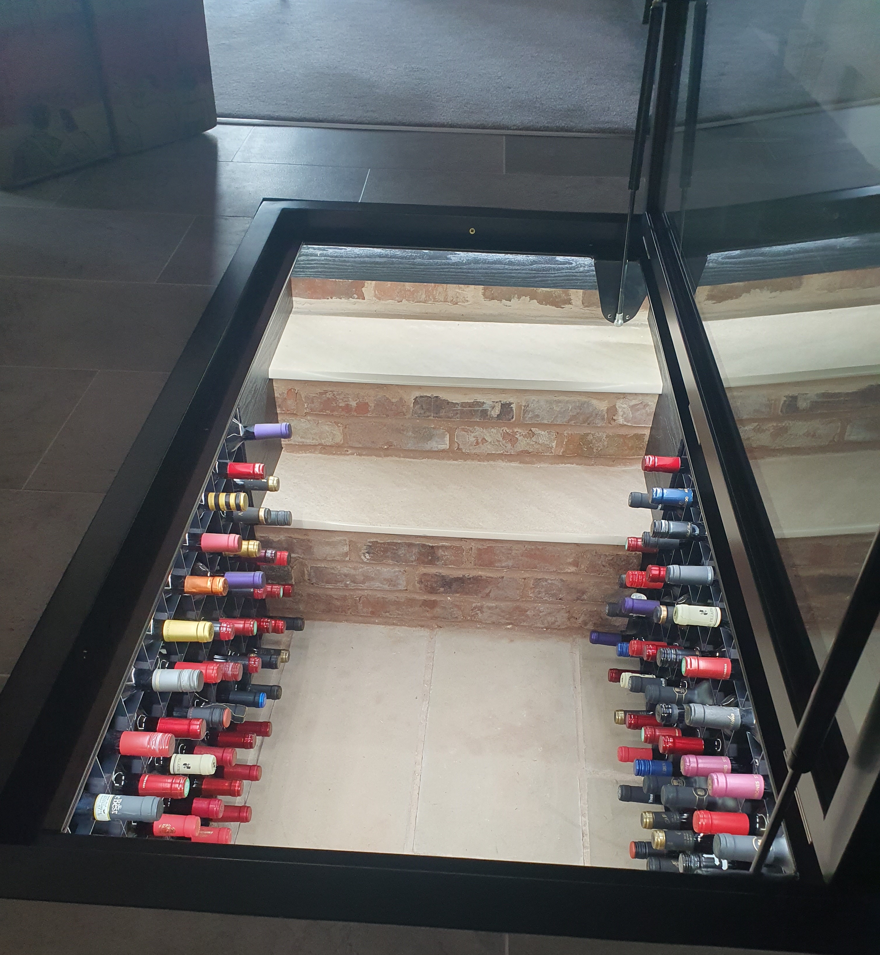 Manual Glass Door Access Hatches